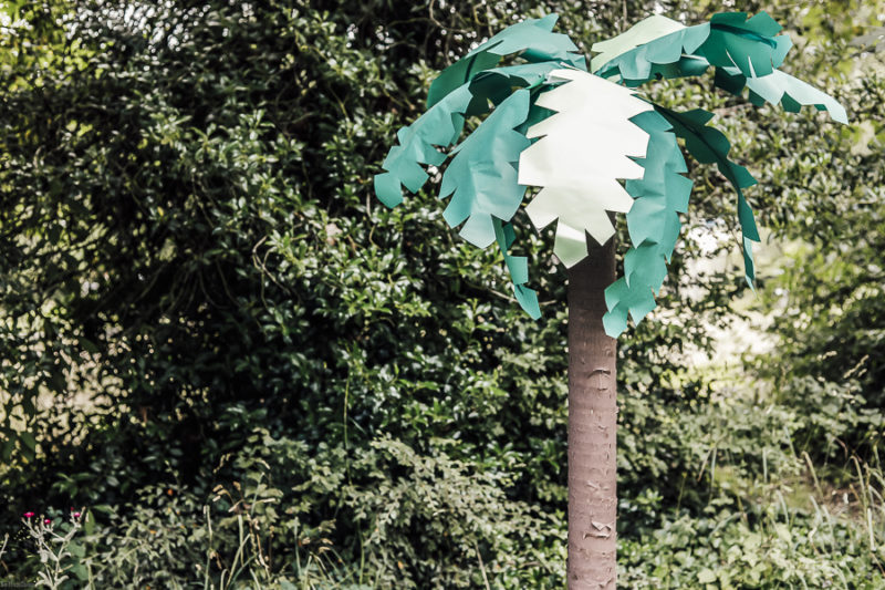 DIY Palm Tree Tutorial - She Holds Dearly