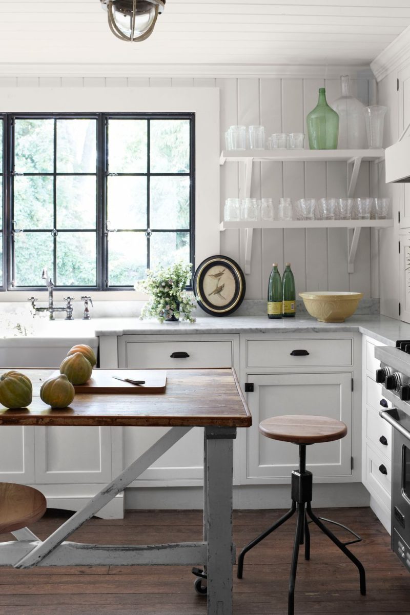 6 Ways to Update your Builder Grade Kitchen - She Holds Dearly