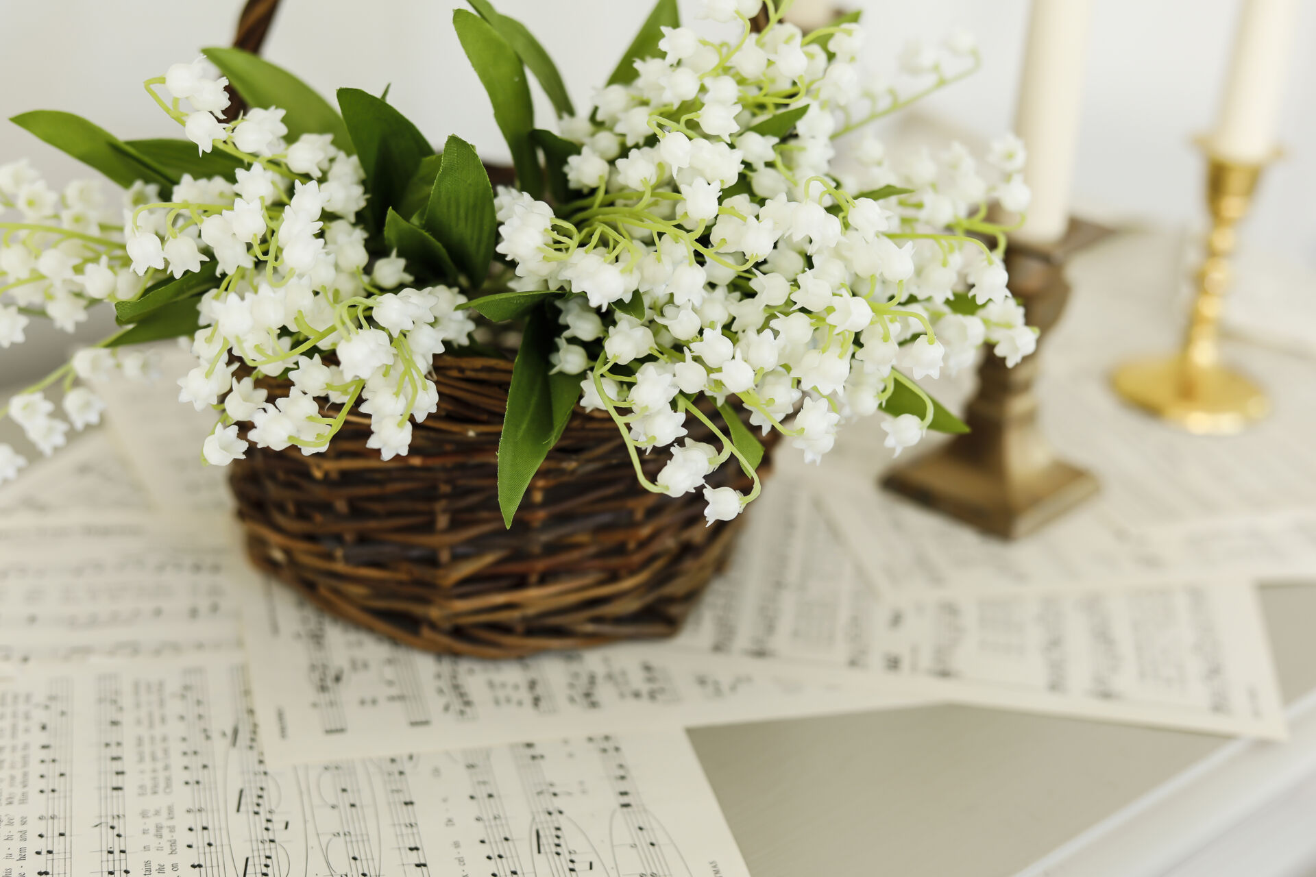 3 Spring Decorations You Can Easily DIY! - She Holds Dearly