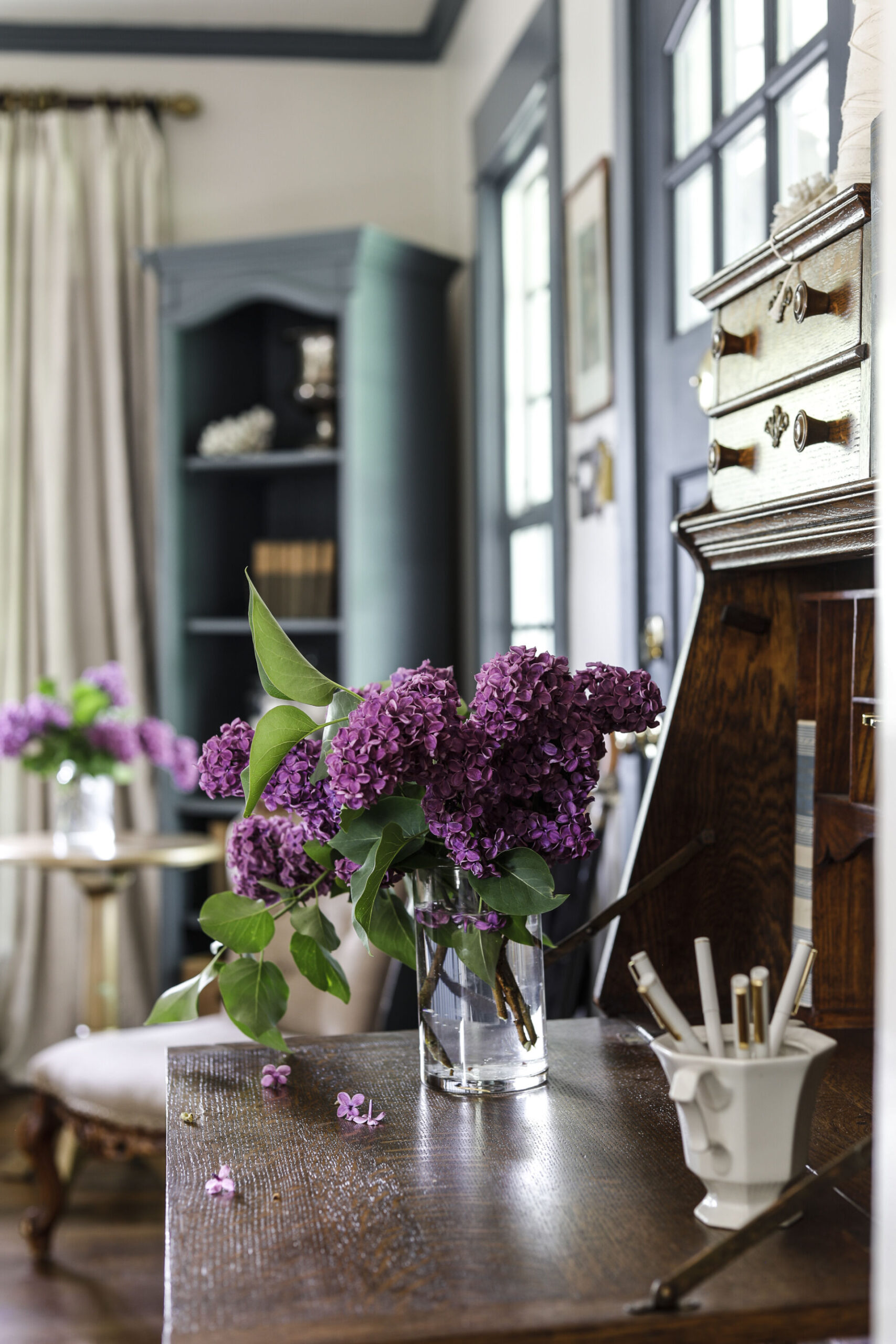 How to Create a Lasting Fresh Cut Lilac Bouquet - She Holds Dearly